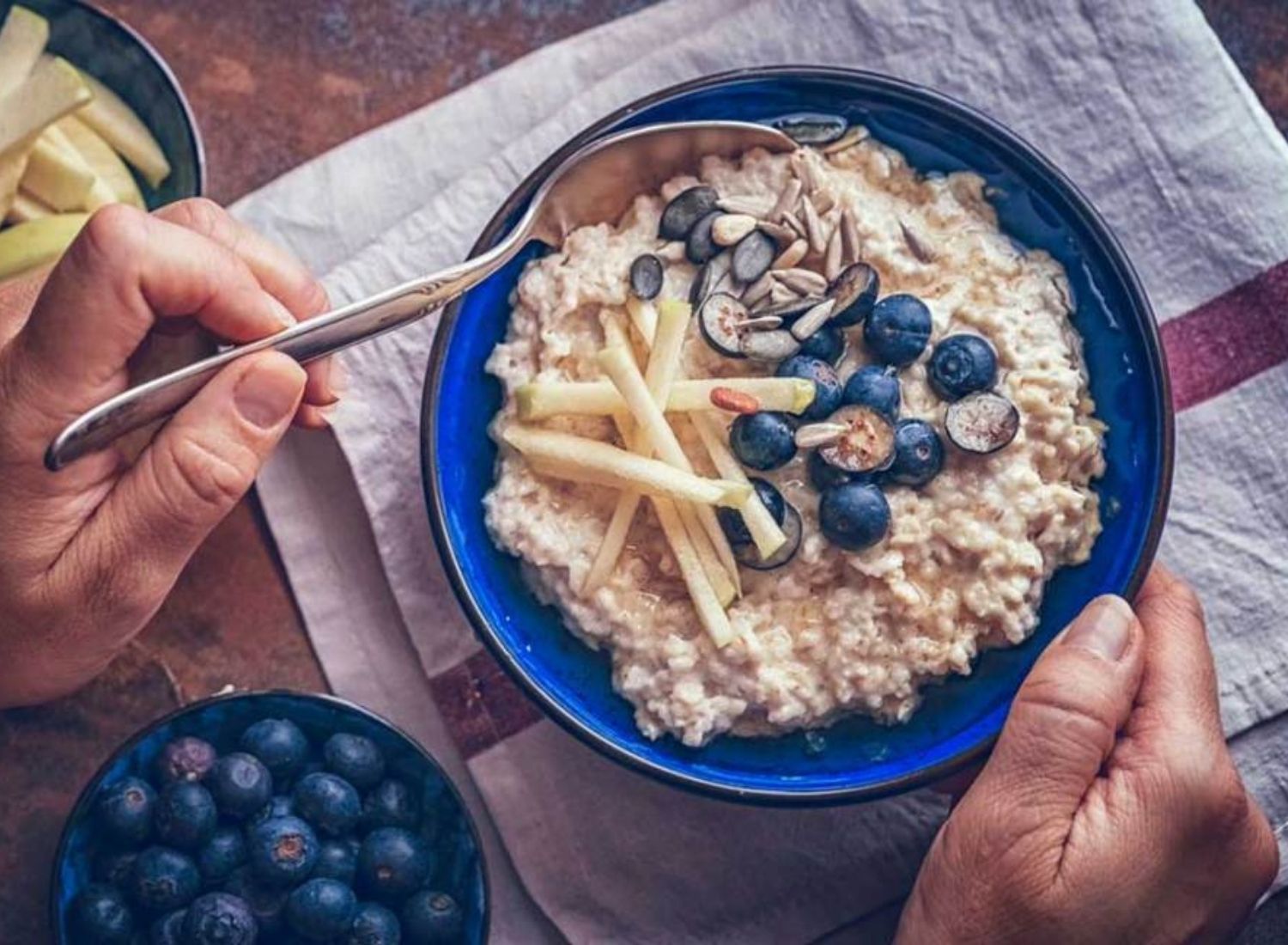 How Many Carbs Should One Consume In A Day 
